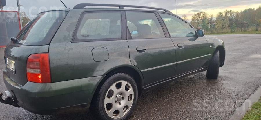 Green Audi A4 1999 in Daugavpils, with an engine capacity of 1.90 L and mileage of 388 thousand km for 1050 €, photo 15 on AUTOMOTO.COM.LV