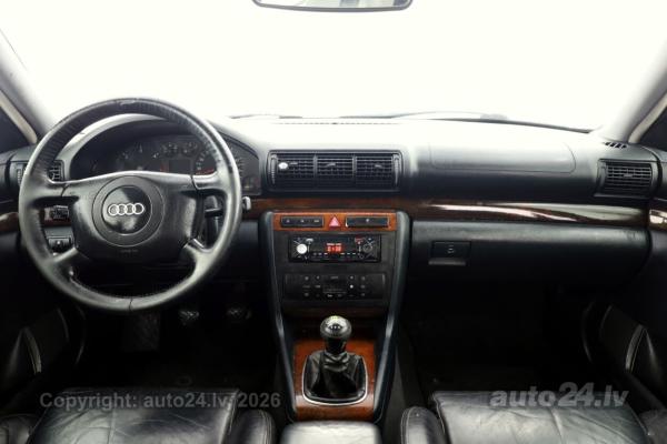 Green Audi A4 2000 in Tallinn, with an engine capacity of 1.90 L and mileage of 270 thousand km for 899 €, photo 5 on AUTOMOTO.COM.LV