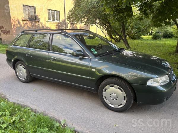 Зеленый Ауди А4 2000 в Рига, объемом двигателя 1.90 л и пробегом 391 тыс. км за 2490 €, фото 4 на AUTOMOTO.COM.LV