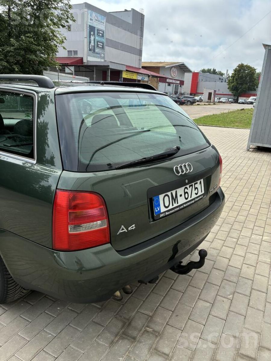 Zaļš Audi A4 2000 Rīga, ar dzinēja tilpumu 1.90 L un nobraukumu 391 tūkst. km par 2650 €, foto 8 vietnē AUTOMOTO.COM.LV