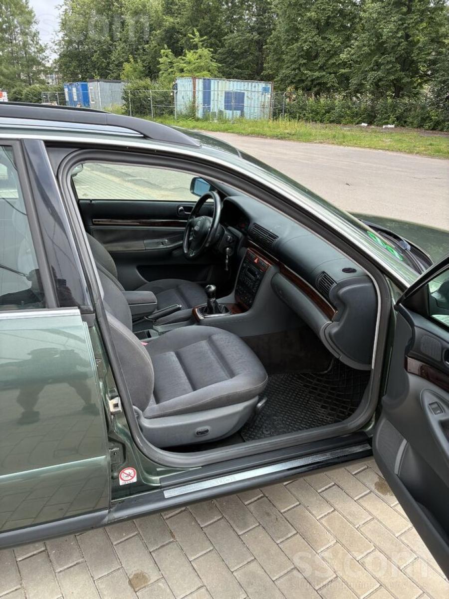 Zaļš Audi A4 2000 Rīga, ar dzinēja tilpumu 1.90 L un nobraukumu 391 tūkst. km par 2650 €, foto 20 vietnē AUTOMOTO.COM.LV