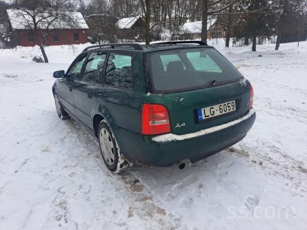 Green Audi A4 2001 in Jekabpils, with an engine capacity of 1.80 L and mileage of 249 thousand km for 1350 €, photo 5 on AUTOMOTO.COM.LV