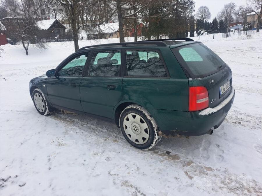 Green Audi A4 2001 in Jekabpils, with an engine capacity of 1.80 L and mileage of 249 thousand km for 1350 €, photo 6 on AUTOMOTO.COM.LV