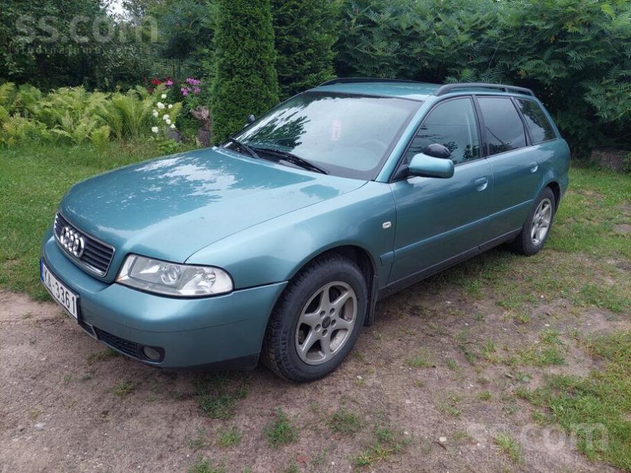 Zaļš Audi A4 2001 Rēzekne, ar dzinēja tilpumu 1.90 L un nobraukumu 400 tūkst. km par 1550 €, foto 1 vietnē AUTOMOTO.COM.LV