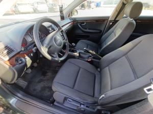 Zaļš Audi A4 2001 Alīta, ar dzinēja tilpumu 1.90 L un nobraukumu 386 tūkst. km par 840 €, foto 10 vietnē AUTOMOTO.COM.LV
