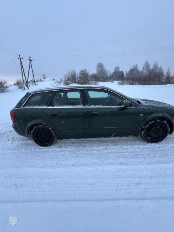 Green Audi A4 2002 in Vilnius, with an engine capacity of 1.90 L and mileage of 440 thousand km for 650 €, photo 6 on AUTOMOTO.COM.LV