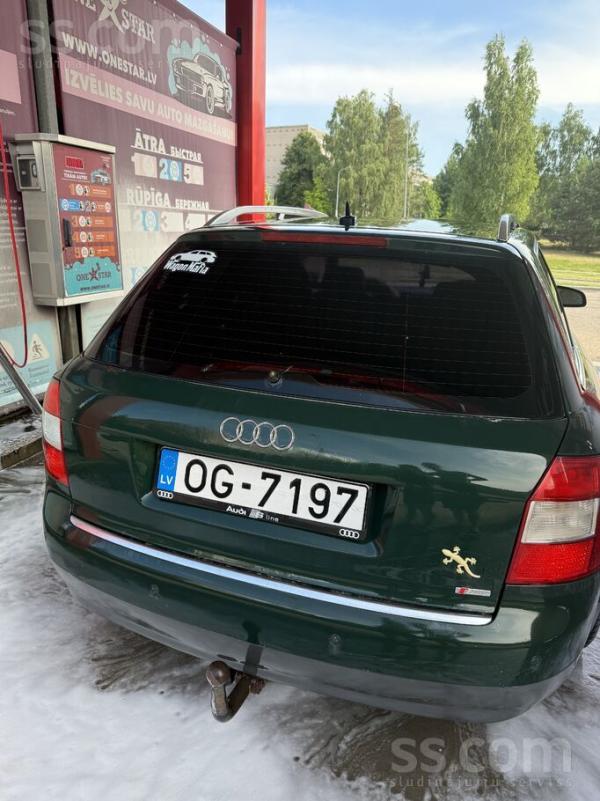 Зеленый Ауди А4 2002 в Даугавпилс, объемом двигателя 2.50 л и пробегом 440 тыс. км за 1400 €, фото 4 на AUTOMOTO.COM.LV