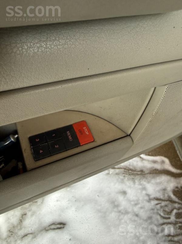 Зеленый Ауди А4 2002 в Даугавпилс, объемом двигателя 2.50 л и пробегом 440 тыс. км за 1400 €, фото 9 на AUTOMOTO.COM.LV