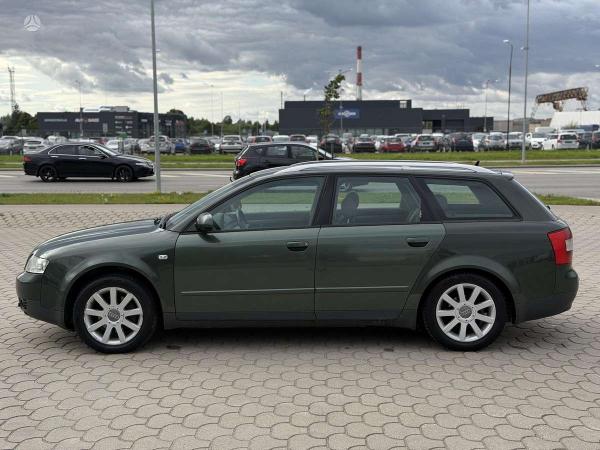 Green Audi A4 2002 in Siauliai, with an engine capacity of 1.90 L and mileage of 420 thousand km for 2500 €, photo 4 on AUTOMOTO.COM.LV