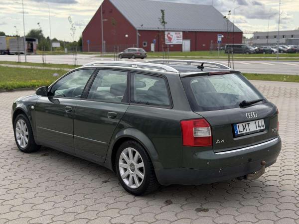 Green Audi A4 2002 in Siauliai, with an engine capacity of 1.90 L and mileage of 420 thousand km for 2500 €, photo 5 on AUTOMOTO.COM.LV