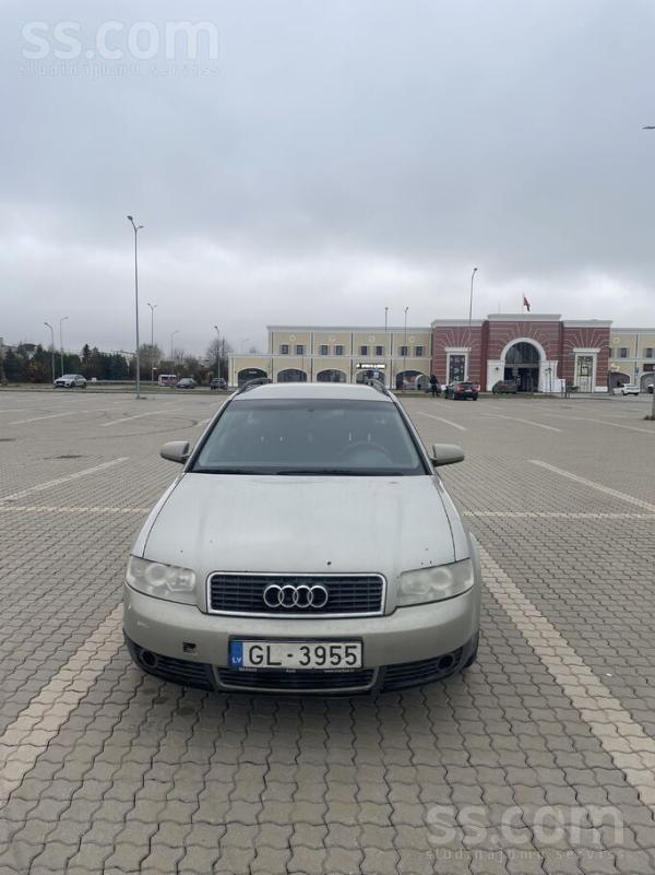 Zaļš Audi A4 2003 Jelgava, ar dzinēja tilpumu 2.50 L un nobraukumu 410 tūkst. km par 1200 €, foto 1 vietnē AUTOMOTO.COM.LV