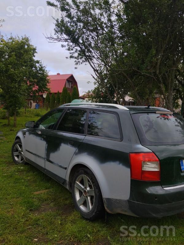 Green Audi A4 2003 in Rezekne, with an engine capacity of 2.50 L and mileage of 365 thousand km for 750 €, photo 3 on AUTOMOTO.COM.LV