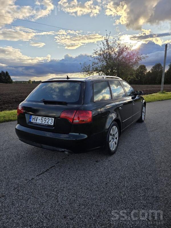 Zaļš Audi A4 2005 Valka, ar dzinēja tilpumu 3.00 L un nobraukumu 429 tūkst. km par 2250 €, foto 2 vietnē AUTOMOTO.COM.LV