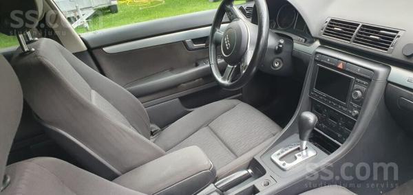 Zaļš Audi A4 2005 Valka, ar dzinēja tilpumu 3.00 L un nobraukumu 429 tūkst. km par 2250 €, foto 7 vietnē AUTOMOTO.COM.LV