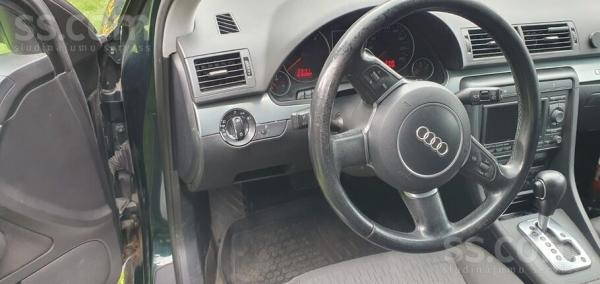 Zaļš Audi A4 2005 Valka, ar dzinēja tilpumu 3.00 L un nobraukumu 429 tūkst. km par 2250 €, foto 9 vietnē AUTOMOTO.COM.LV