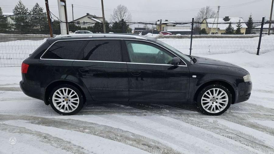 Zaļš Audi A4 2005 Kauņa, ar dzinēja tilpumu 2.97 L un nobraukumu 320 tūkst. km par 2750 €, foto 5 vietnē AUTOMOTO.COM.LV
