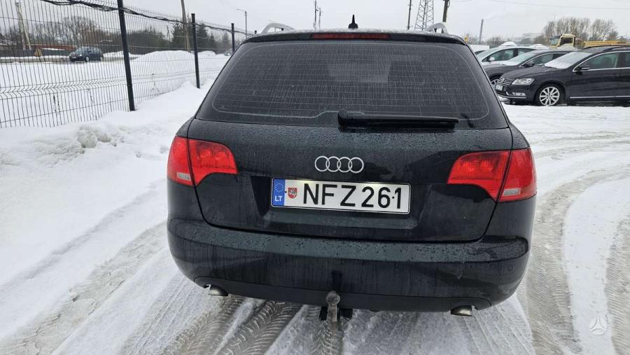 Zaļš Audi A4 2005 Kauņa, ar dzinēja tilpumu 2.97 L un nobraukumu 320 tūkst. km par 2750 €, foto 6 vietnē AUTOMOTO.COM.LV