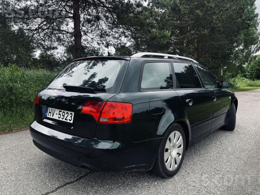 Zaļš Audi A4 2005 Cēsis, ar dzinēja tilpumu 3.00 L un nobraukumu 430 tūkst. km par 2400 €, foto 5 vietnē AUTOMOTO.COM.LV