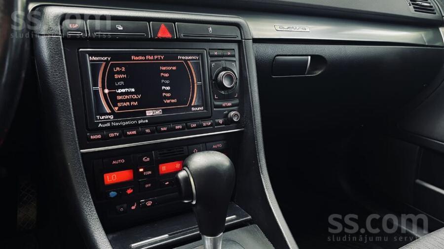 Zaļš Audi A4 2005 Cēsis, ar dzinēja tilpumu 3.00 L un nobraukumu 430 tūkst. km par 2400 €, foto 8 vietnē AUTOMOTO.COM.LV