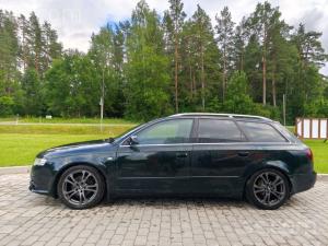 Green Audi A4 2006 in Madona, with an engine capacity of 1.90 L and mileage of 339 thousand km for 3590 €, photo 4 on AUTOMOTO.COM.LV