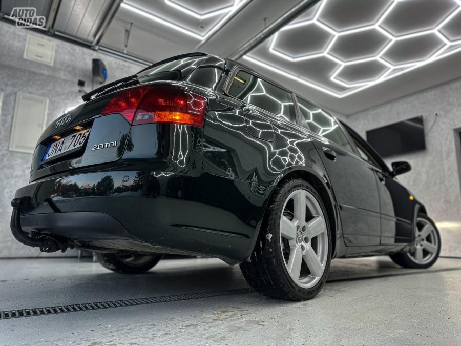 Green Audi A4 2007 in Kaunas, with an engine capacity of 2.00 L and mileage of 350 thousand km for 3650 €, photo 13 on AUTOMOTO.COM.LV