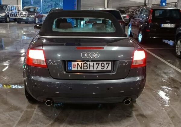 Grey Audi A4 2002 in Klaipeda, with an engine capacity of 2.40 L and mileage of 283 thousand km for 5599 €, photo 6 on AUTOMOTO.COM.LV