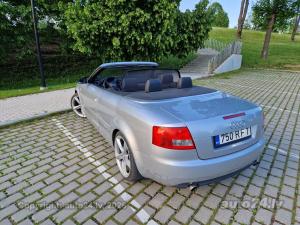 Pelēks Audi A4 2002 Tallina, ar dzinēja tilpumu 2.40 L un nobraukumu 243 tūkst. km par 5250 €, foto 4 vietnē AUTOMOTO.COM.LV