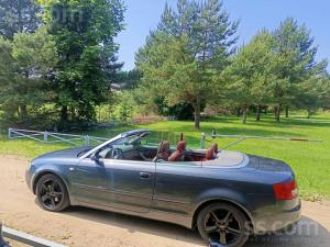 Grey Audi A4 2002 in Riga, with an engine capacity of 2.40 L and mileage of 285 thousand km for 3000 €, photo 5 on AUTOMOTO.COM.LV