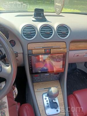 Grey Audi A4 2002 in Riga, with an engine capacity of 2.40 L and mileage of 285 thousand km for 3000 €, photo 6 on AUTOMOTO.COM.LV