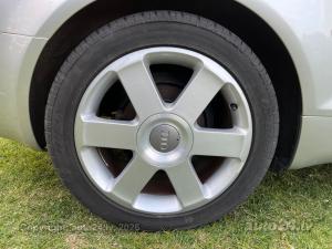 Pelēks Audi A4 2003 Tartu, ar dzinēja tilpumu 1.80 L un nobraukumu 231 tūkst. km par 4899 €, foto 16 vietnē AUTOMOTO.COM.LV