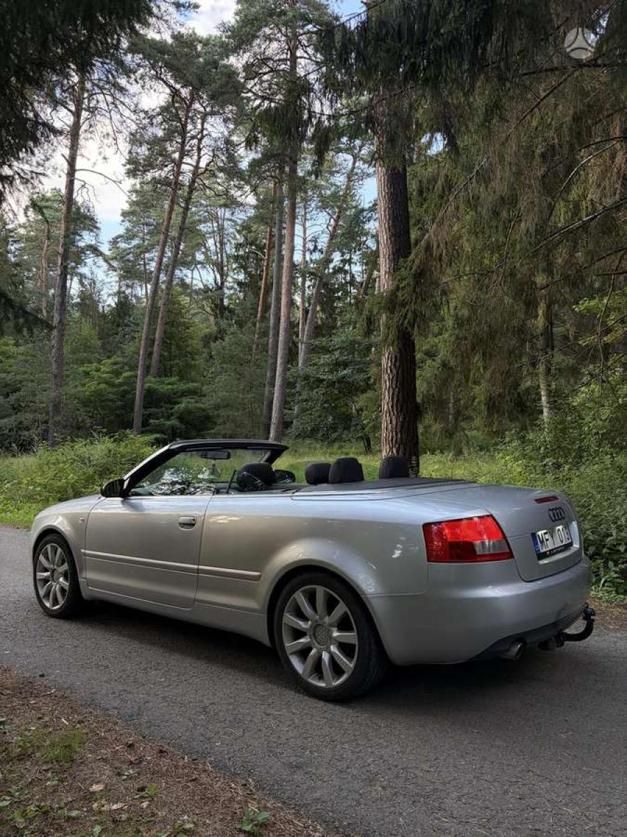 Pelēks Audi A4 2003 Kauņa, ar dzinēja tilpumu 2.39 L un nobraukumu 257 tūkst. km par 2800 €, foto 4 vietnē AUTOMOTO.COM.LV