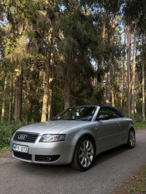 Pelēks Audi A4 2003 Kauņa, ar dzinēja tilpumu 2.39 L un nobraukumu 257 tūkst. km par 2800 €, foto 13 vietnē AUTOMOTO.COM.LV