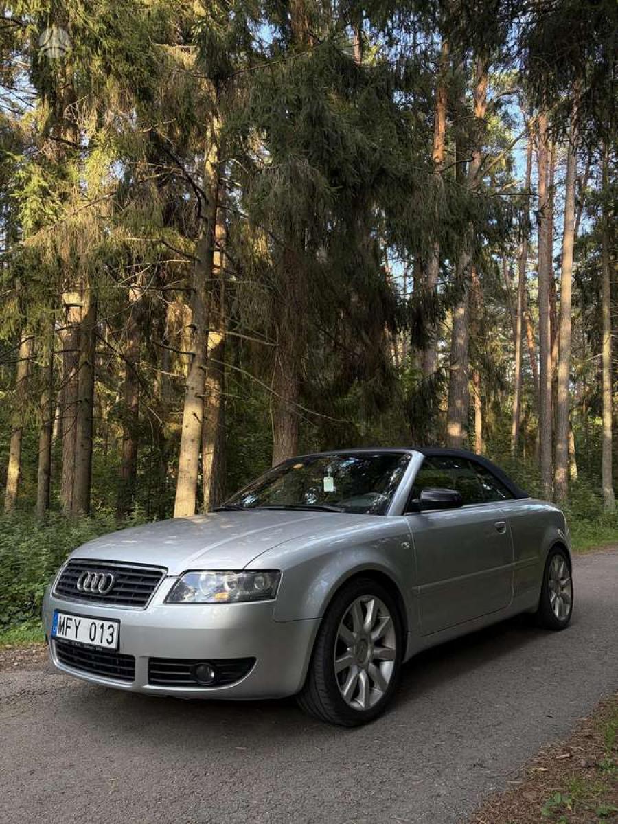 Pelēks Audi A4 2003 Kauņa, ar dzinēja tilpumu 2.39 L un nobraukumu 257 tūkst. km par 2800 €, foto 13 vietnē AUTOMOTO.COM.LV