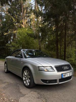 Pelēks Audi A4 2003 Kauņa, ar dzinēja tilpumu 2.39 L un nobraukumu 257 tūkst. km par 2800 €, foto 14 vietnē AUTOMOTO.COM.LV