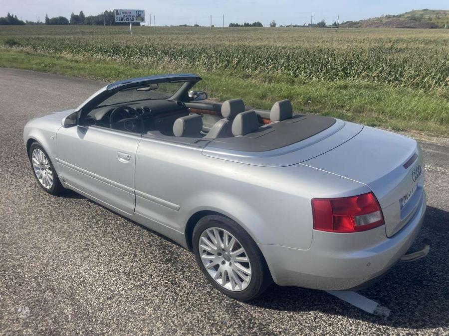 Grey Audi A4 2005 in Siauliai, with an engine capacity of 2.50 L and mileage of 284 thousand km for 3150 €, photo 3 on AUTOMOTO.COM.LV
