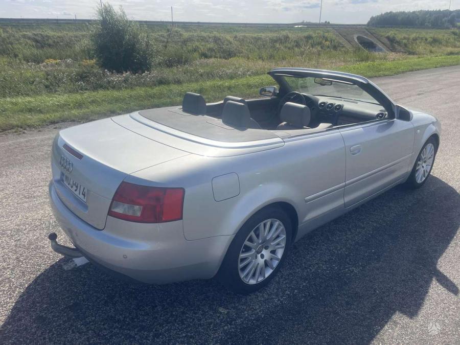 Grey Audi A4 2005 in Siauliai, with an engine capacity of 2.50 L and mileage of 284 thousand km for 3150 €, photo 4 on AUTOMOTO.COM.LV