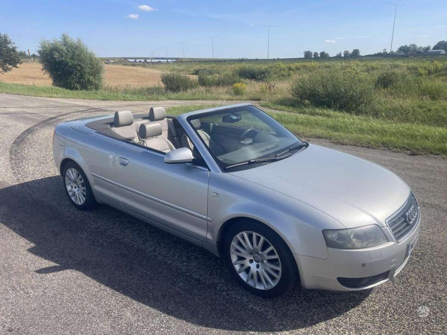 Grey Audi A4 2005 in Siauliai, with an engine capacity of 2.50 L and mileage of 284 thousand km for 3150 €, photo 5 on AUTOMOTO.COM.LV