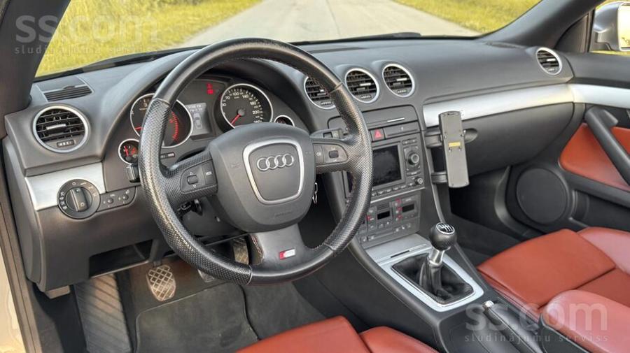 Grey Audi A4 2006 in Riga, with an engine capacity of 3.00 L and mileage of 212 thousand km for 6700 €, photo 17 on AUTOMOTO.COM.LV