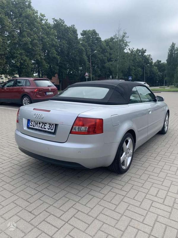 Pelēks Audi A4 2006 Birštonas, ar dzinēja tilpumu 2.50 L un nobraukumu 266 tūkst. km par 3200 €, foto 8 vietnē AUTOMOTO.COM.LV