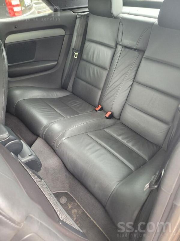 Grey Audi A4 2008 in Ogre, with an engine capacity of 2.00 L and mileage of 220 thousand km for 4500 €, photo 7 on AUTOMOTO.COM.LV