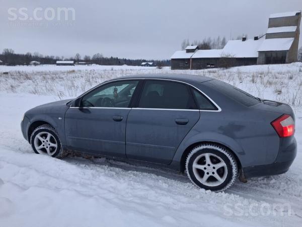 Pelēks Audi A4 2002 Saldus, ar dzinēja tilpumu 1.90 L un nobraukumu 366 tūkst. km par 1700 €, foto 2 vietnē AUTOMOTO.COM.LV