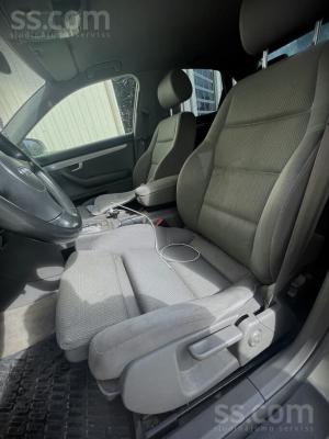 Pelēks Audi A4 2004 Rīga, ar dzinēja tilpumu 2.00 L un nobraukumu 161 tūkst. km par 2350 €, foto 6 vietnē AUTOMOTO.COM.LV