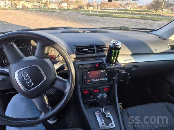 Pelēks Audi A4 2005 Liepāja, ar dzinēja tilpumu 2.00 L un nobraukumu 327 tūkst. km par 3300 €, foto 4 vietnē AUTOMOTO.COM.LV