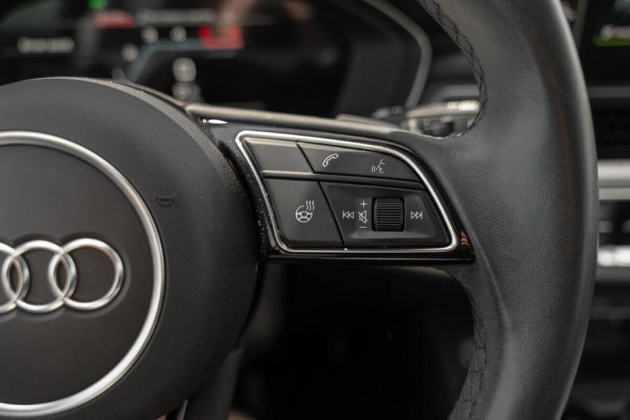 Pelēks Audi A4 2023 Viļņa, ar dzinēja tilpumu 2.00 L un nobraukumu 64 tūkst. km par 27050 €, foto 21 vietnē AUTOMOTO.COM.LV