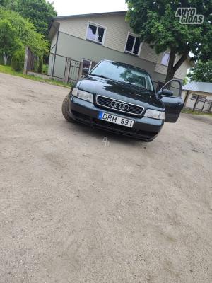 Grey Audi A4 1995 in Kaunas, with an engine capacity of 1.80 L and mileage of 330 thousand km for 400 €, photo 14 on AUTOMOTO.COM.LV