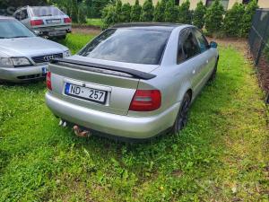 Pelēks Audi A4 1995 Bauska, ar dzinēja tilpumu 1.90 L un nobraukumu 476 tūkst. km par 750 €, foto 4 vietnē AUTOMOTO.COM.LV