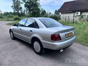 Серый Ауди А4 1995 в Даугавпилс, объемом двигателя 1.90 л и пробегом 328 тыс. км за 2399 €, фото 4 на AUTOMOTO.COM.LV