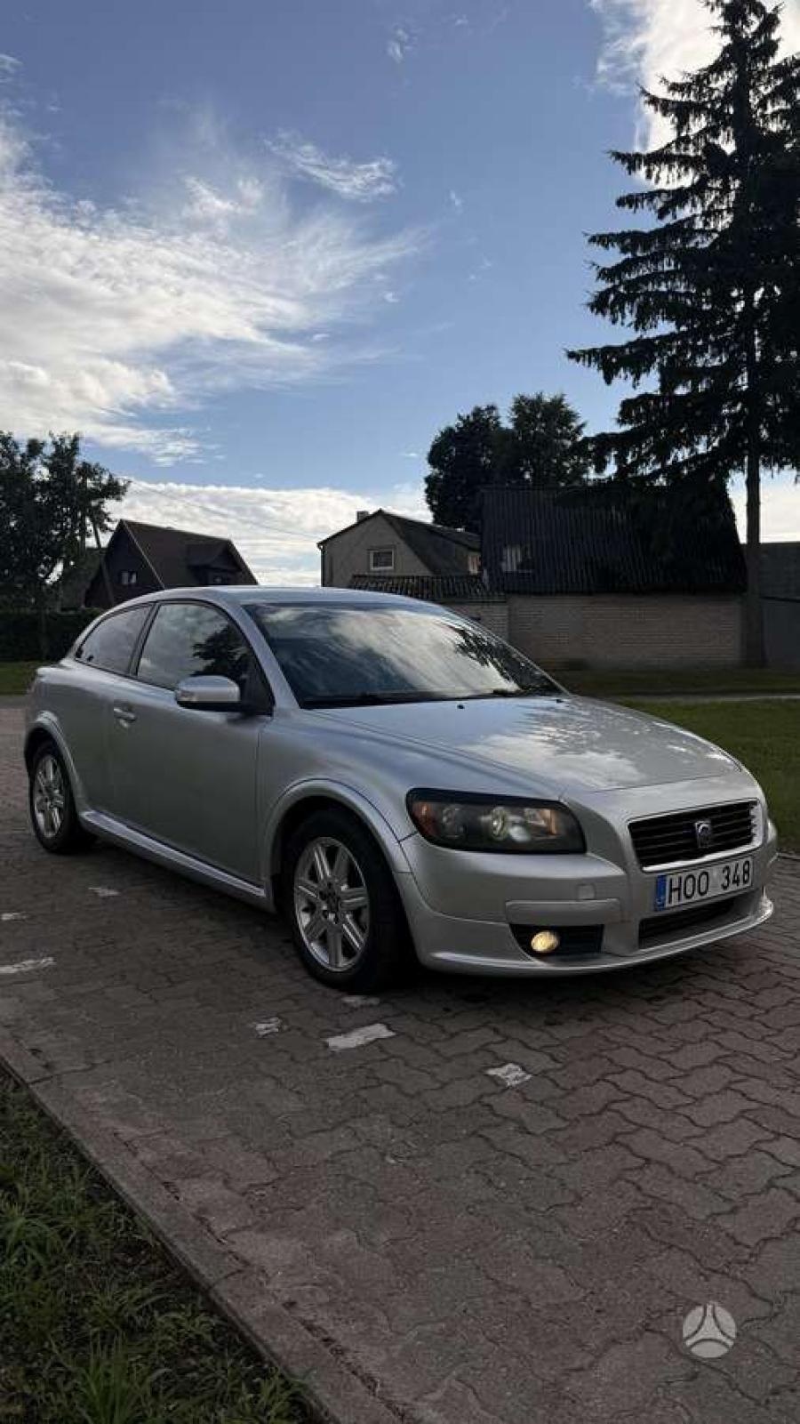 Pelēks Audi A4 1995 Kaišiadorys, ar dzinēja tilpumu 2.00 L un nobraukumu 402 tūkst. km par 999 €, foto 4 vietnē AUTOMOTO.COM.LV