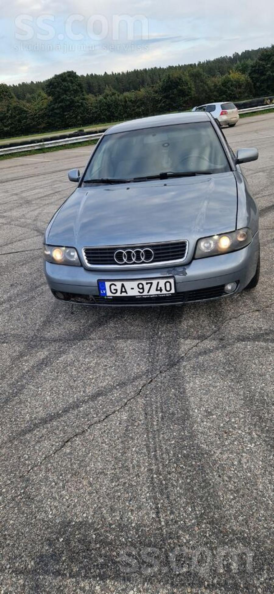 Pelēks Audi A4 1995 Valmiera, ar dzinēja tilpumu 1.90 L un nobraukumu 536 tūkst. km par 700 €, foto 4 vietnē AUTOMOTO.COM.LV