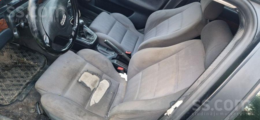 Pelēks Audi A4 1995 Valmiera, ar dzinēja tilpumu 1.90 L un nobraukumu 536 tūkst. km par 700 €, foto 9 vietnē AUTOMOTO.COM.LV